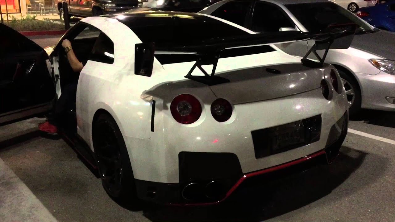 Modified Nissan GT-R - YouTube