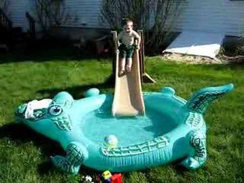 Alligator Pool - YouTube