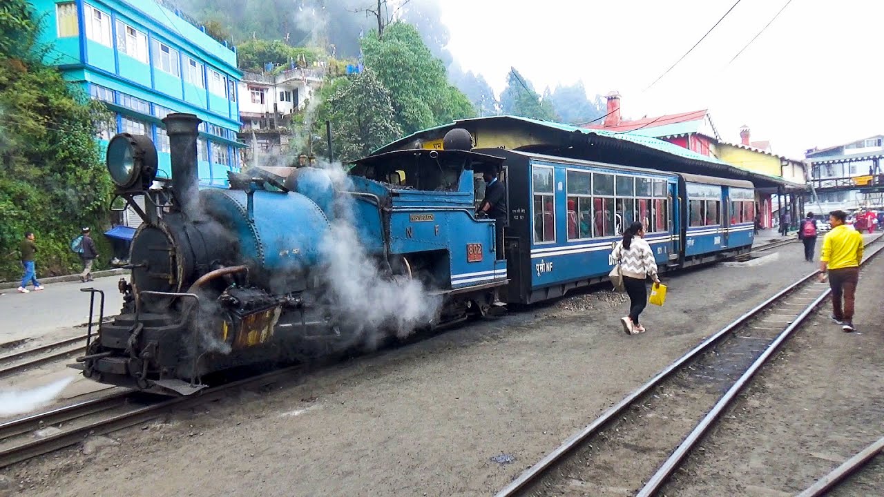 Ghum highest altitude Train Station in India | Darjeeling Himalayan ...