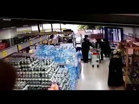 BEYLİKDÜZÜ YAKUPLUDA BİM MARKETTE HIRSIZLIK