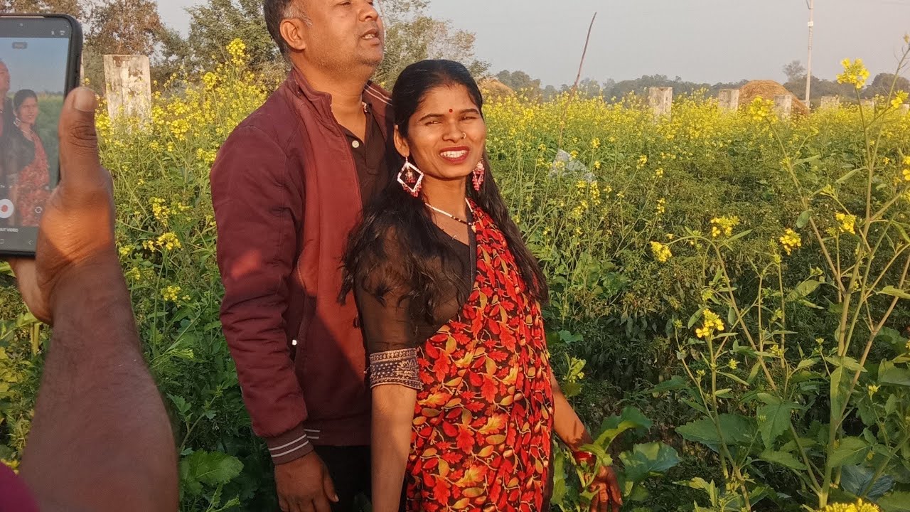 Seema devi is live! - YouTube