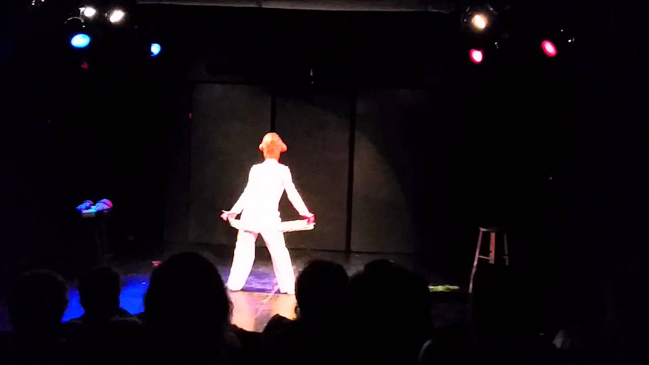 Clara Coquette Admiral Ackbar Star Wars Burlesque - YouTube