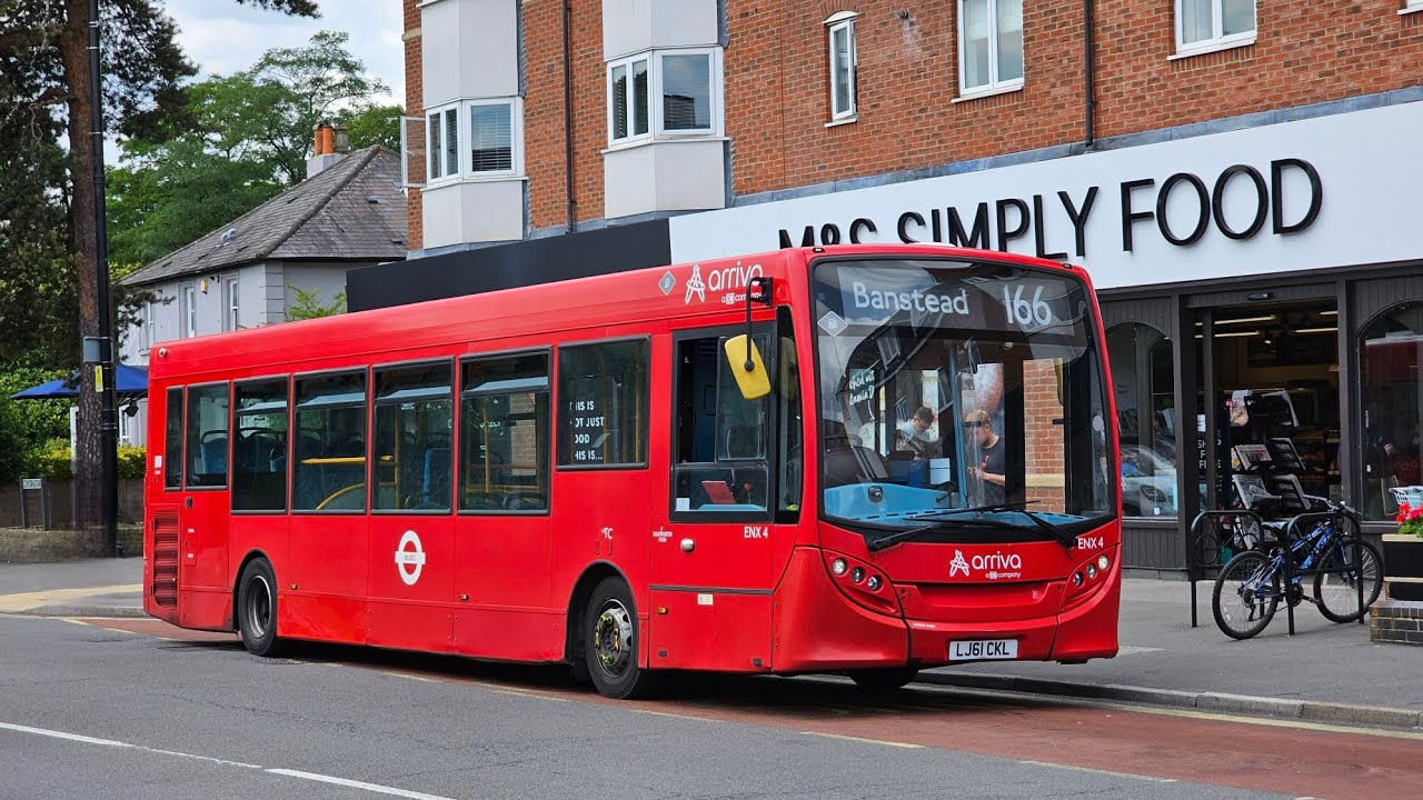 *Fast* | Alexander Dennis Enviro 200 | Arriva London | ENX4 (LJ61CKL ...