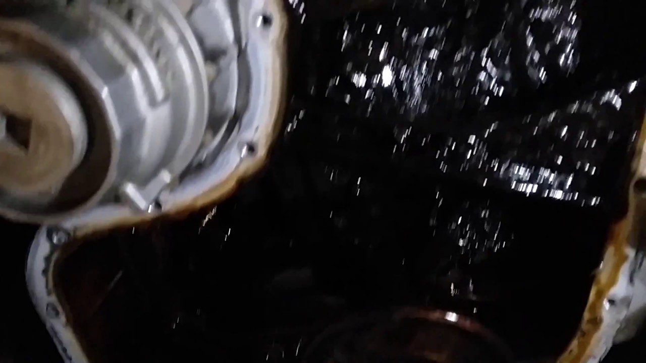 2009 Toyota Sienna Broken engine & knocking - YouTube