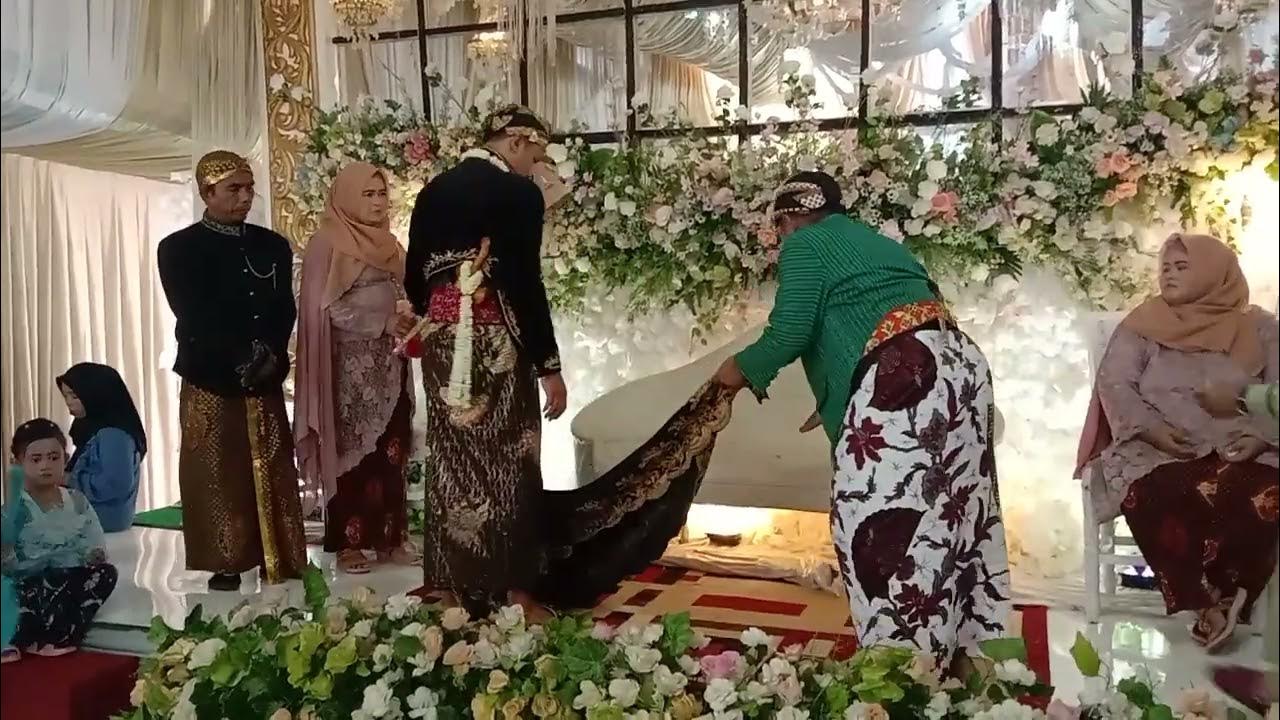 Temu manten Jawa berpadu sawer adat sunda Mua Yoni Makmur Jambu Desa - YouTube