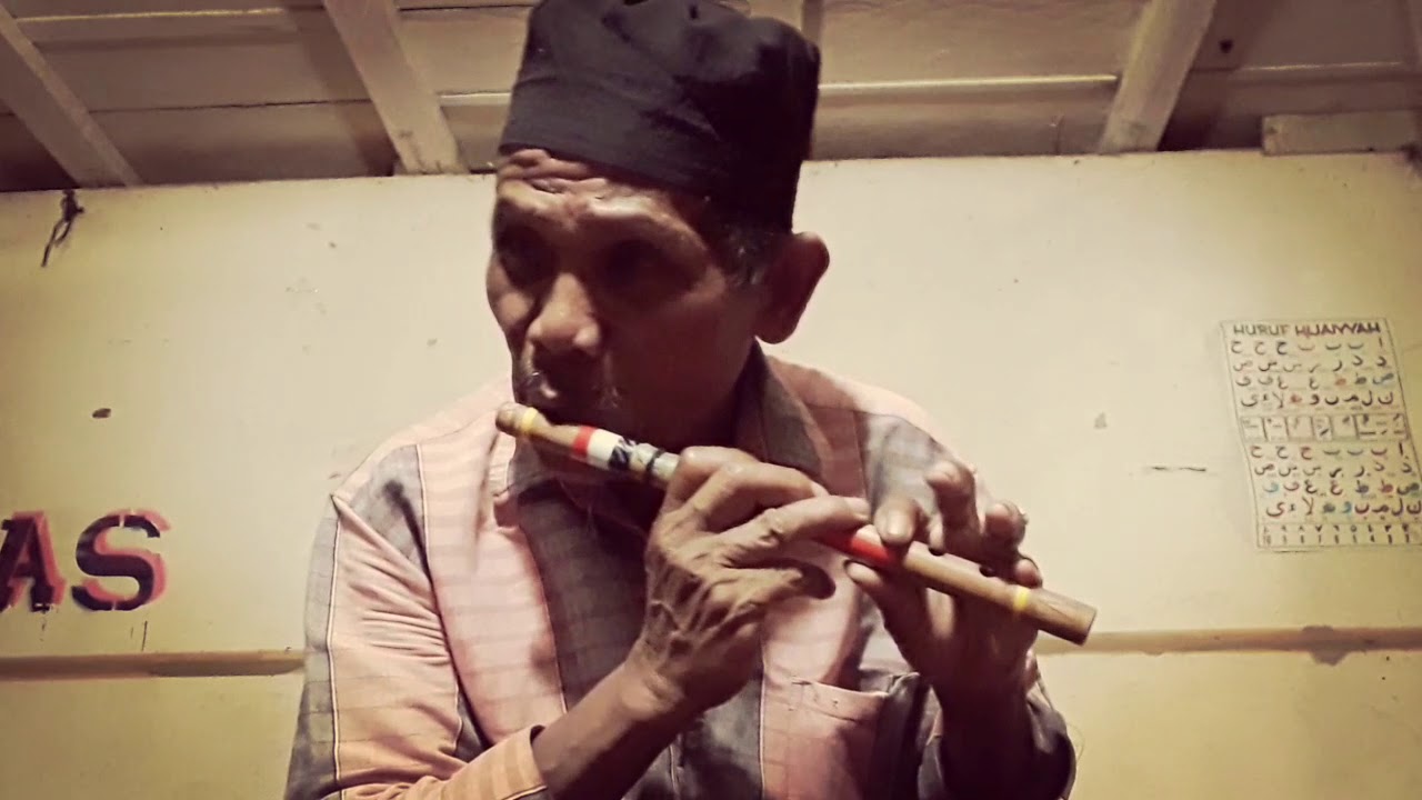 Belajar seruling pakpak - YouTube