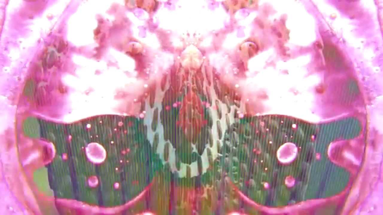 Psychedelic Liquid Light Show. "Venom" - YouTube
