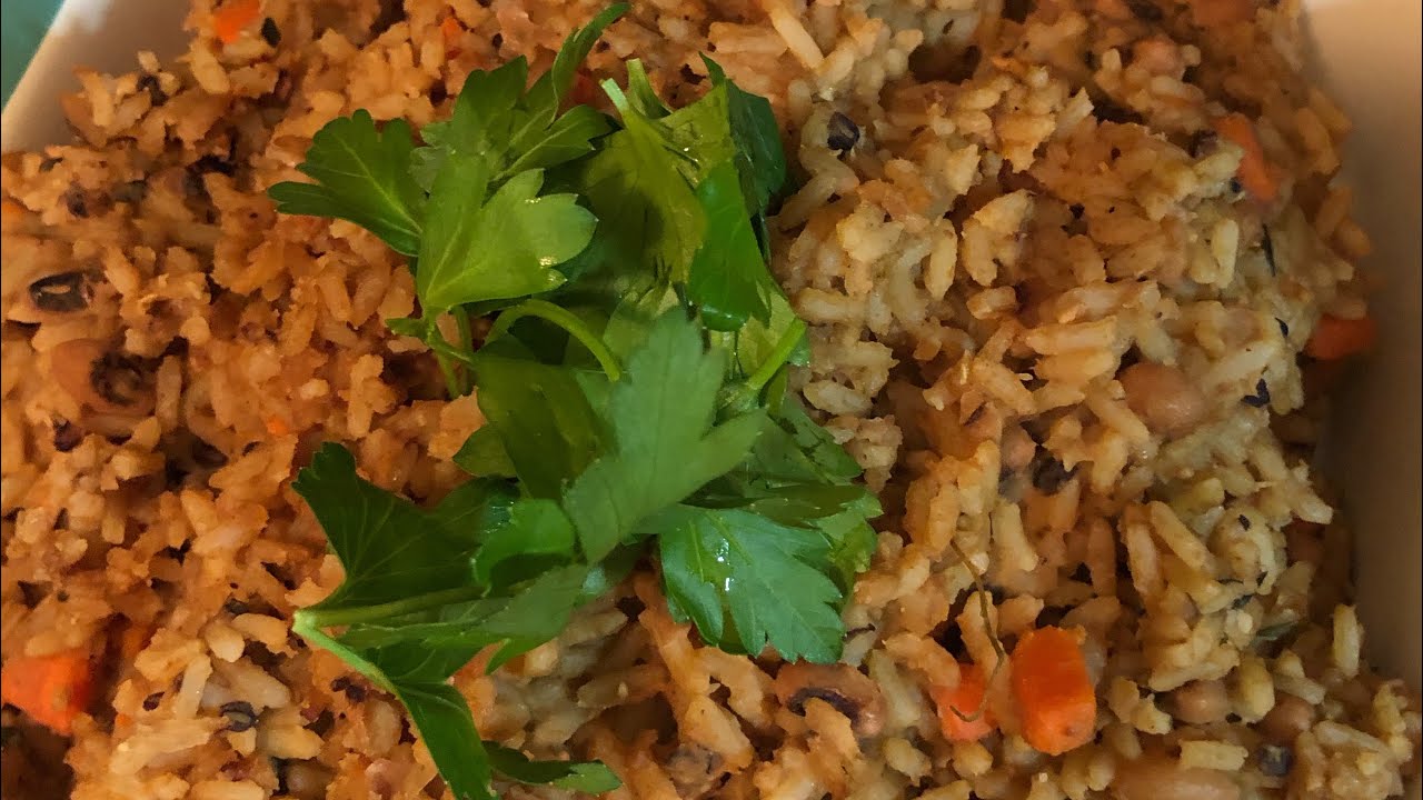 Black Eyed Peas and Rice/ black eye peas cook up rice… - YouTube