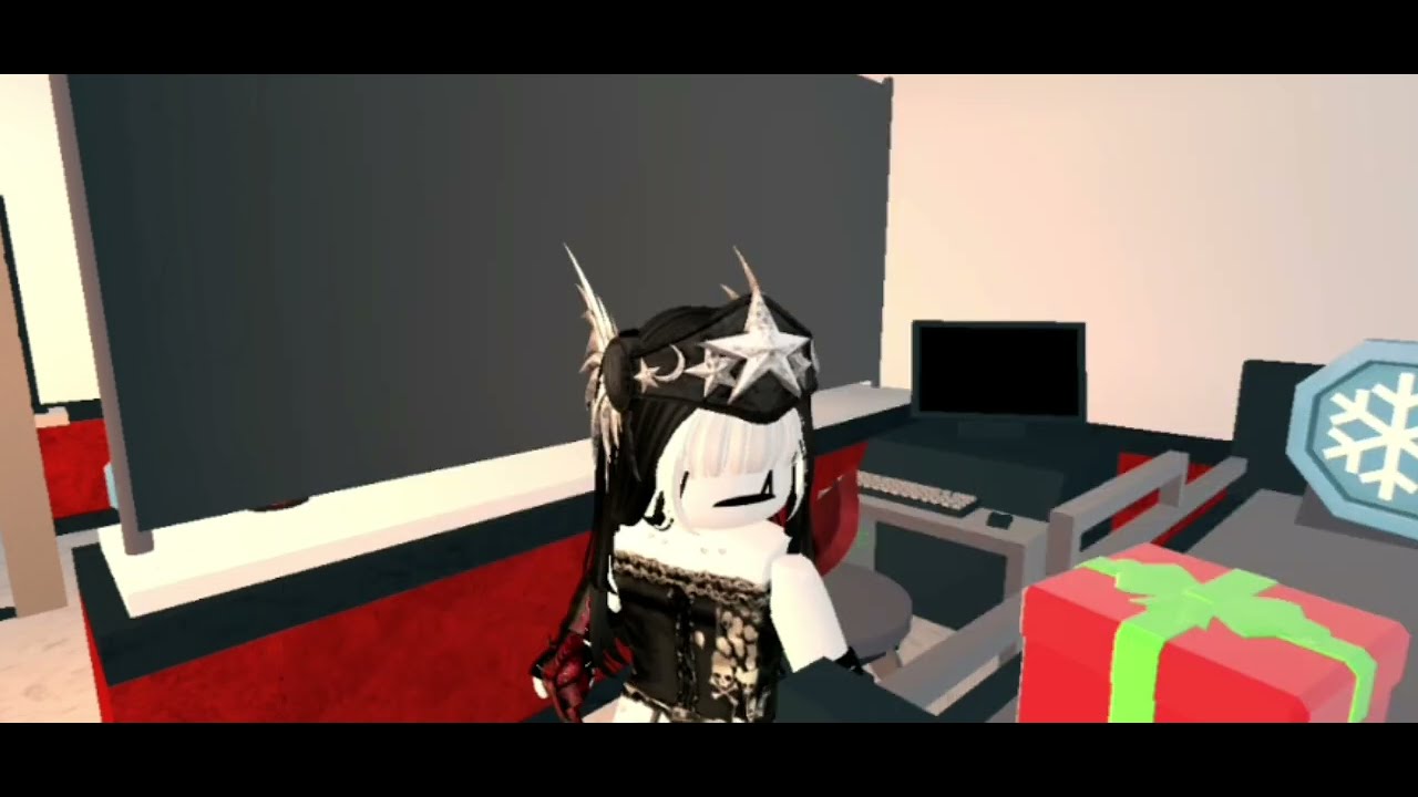 PLAYING MM2 ROBLOX | CHANNEL'S FIRST VIDEO! - YouTube