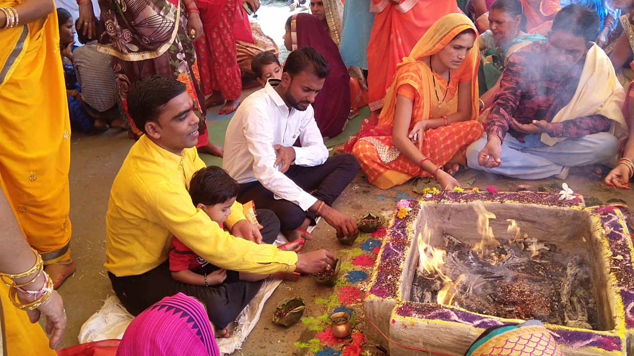 Durga ji ka havan - YouTube