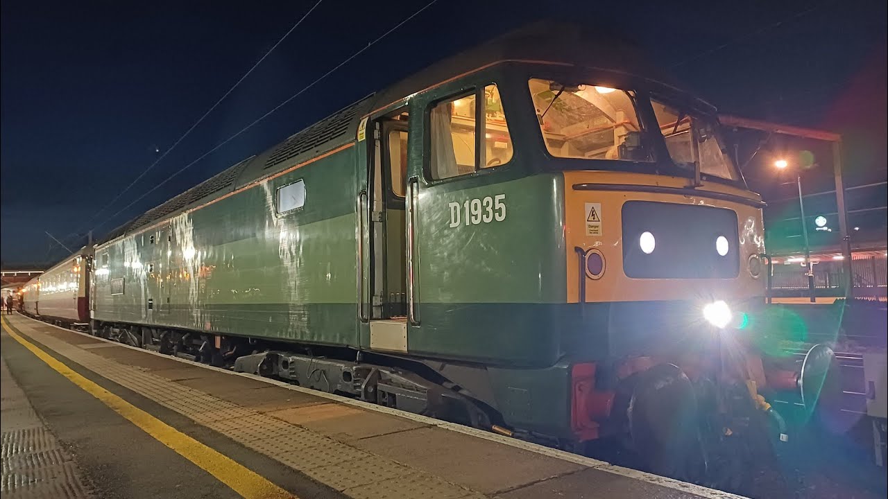 Class 47 805 /D1935 and 47 828 on the rear departs Crewe Station on the ...
