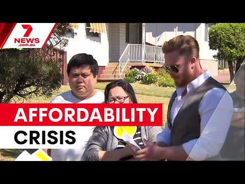 Sydney housing affordability hits 30-year low | 7NEWS
