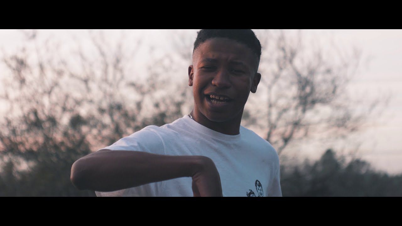 JENESIZ - RUNAWAY FREESTYLE (OFFICIAL MUSIC VIDEO) | RARE FILES - YouTube