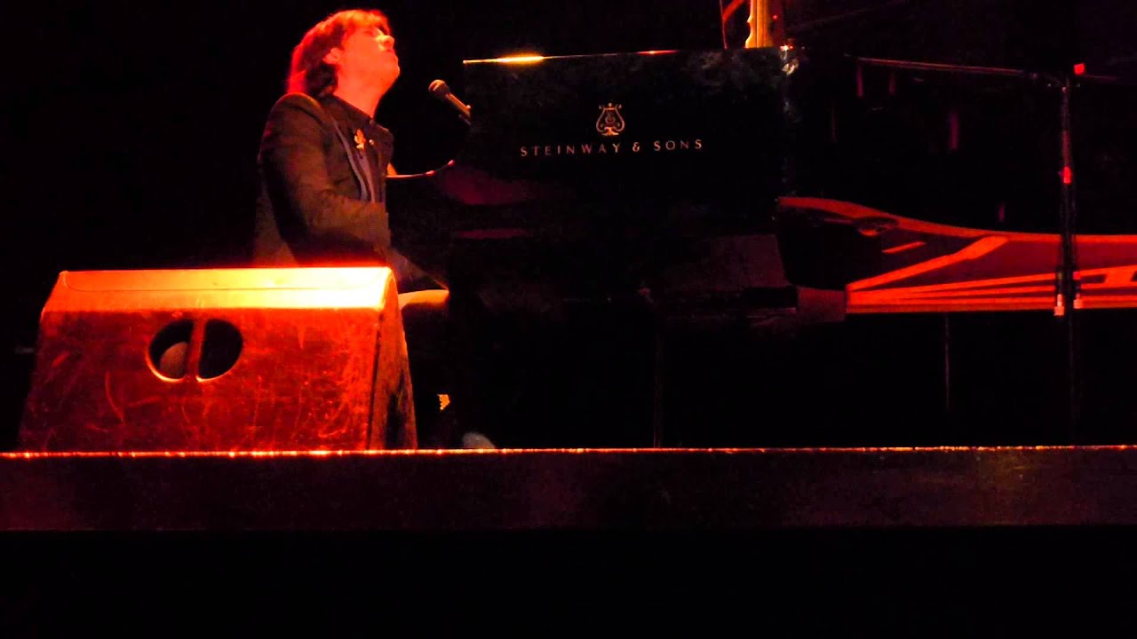 Montauk/Damned Ladies: Rufus Wainwright at the Showbox Market, Seattle ...