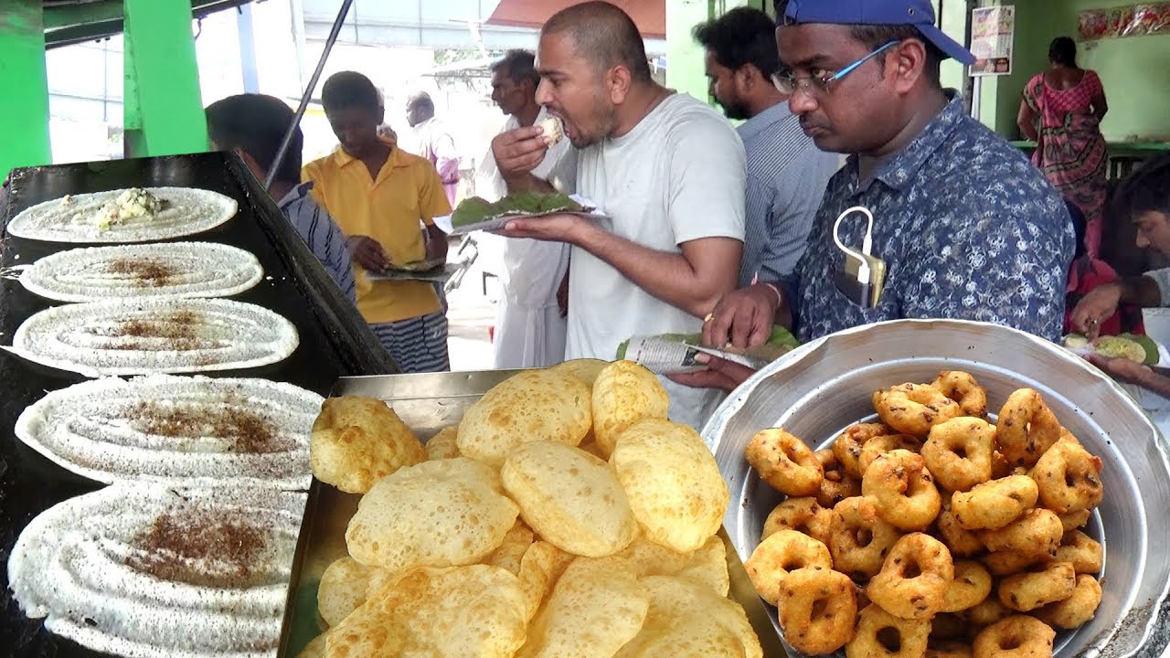 Crazy Breakfast Dosa / Vada / Poori / Chapati @ 20 Rs | Crowd Enjoying ...