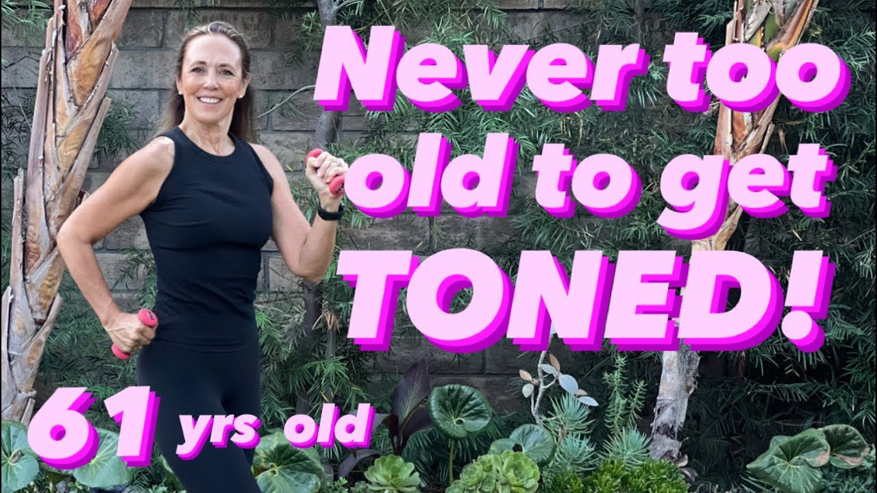 10 MIN ENERGY BOOSTING - WALKING & TONING WORKOUT | Michelle Wilson ...