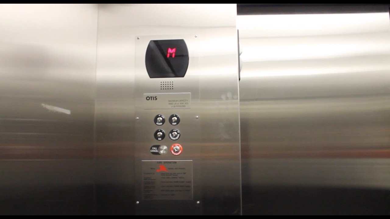 Large OTIS 211 Hydraulic Elevator - LL Bean Flagship Hunting & Fishing ...