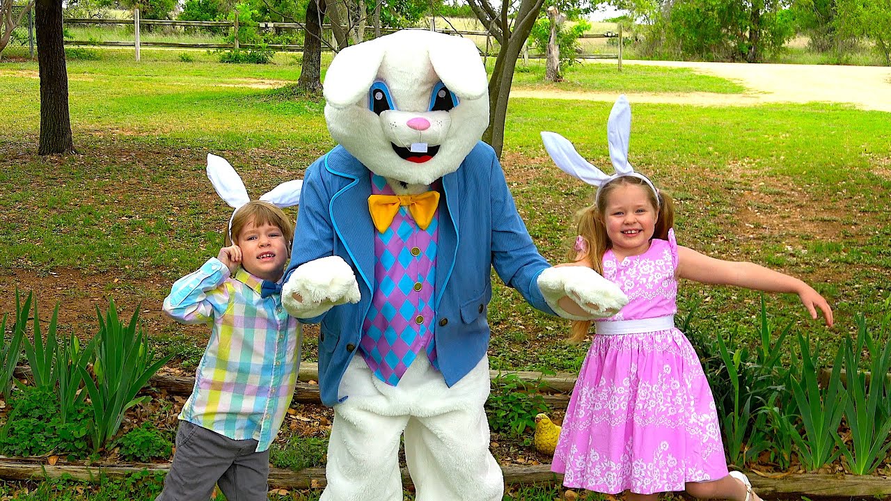We Sneaked Up on the Easter Bunny! Surprise Egg Hunt & Fun Easter ...