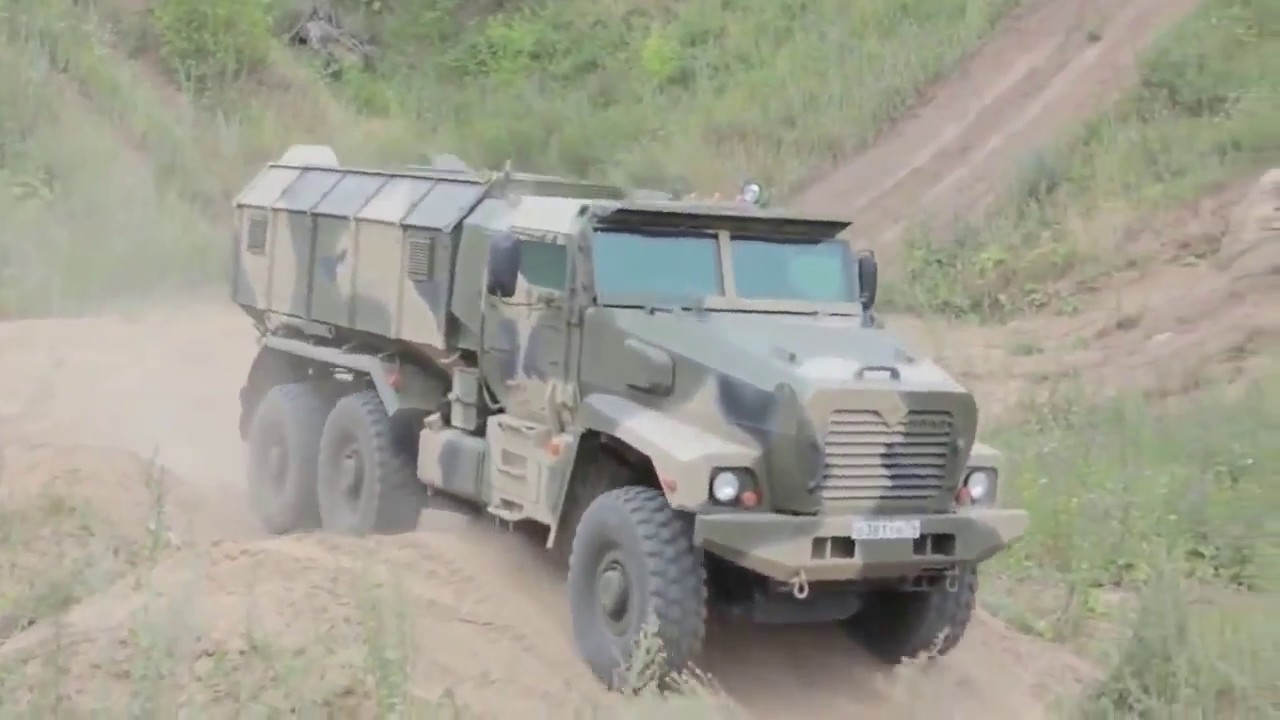 Industrie Russland |Ural 63099 Typhoon MRAP Vehicle & Other Russian ...
