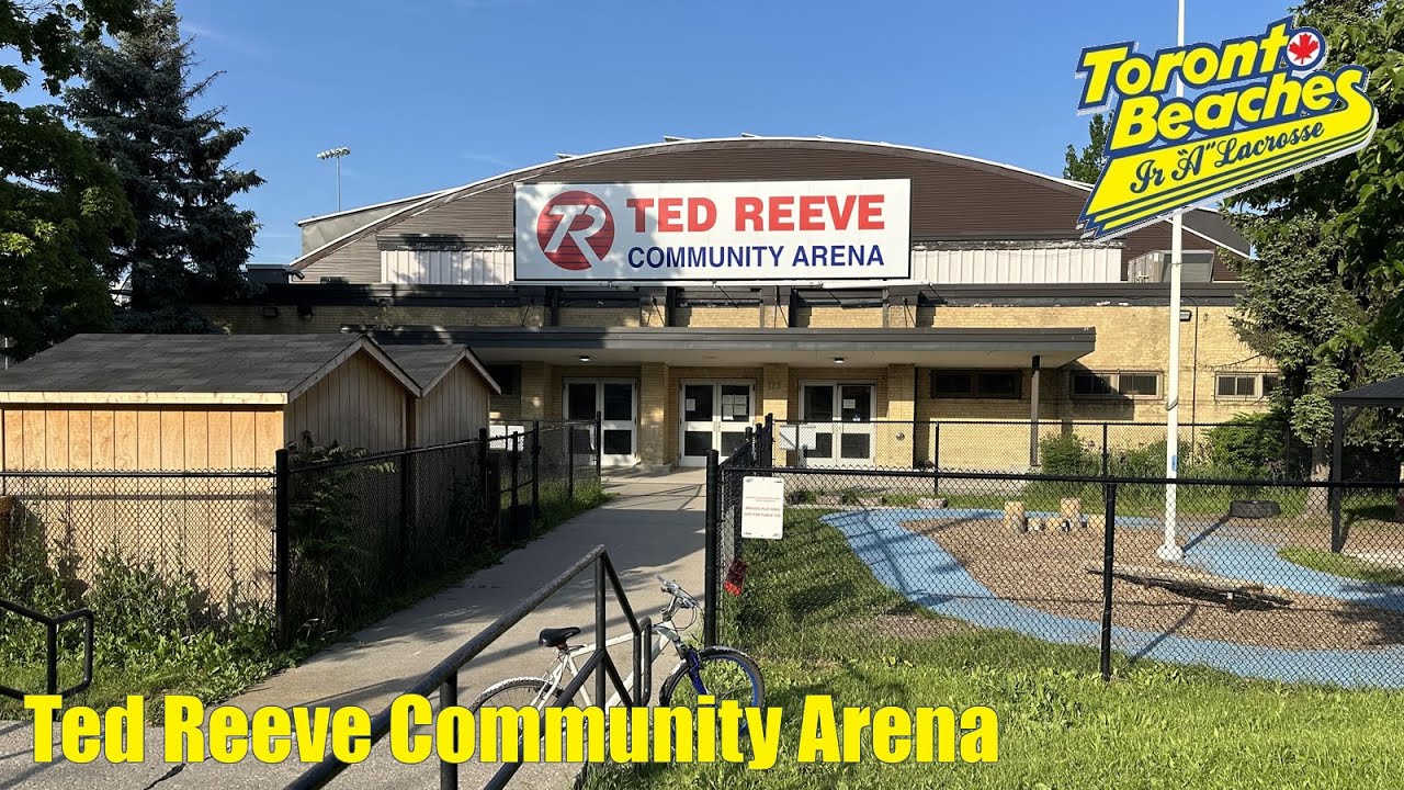 🥍 Ted Reeve Community Arena - Toronto Beaches 2024 panorama - YouTube