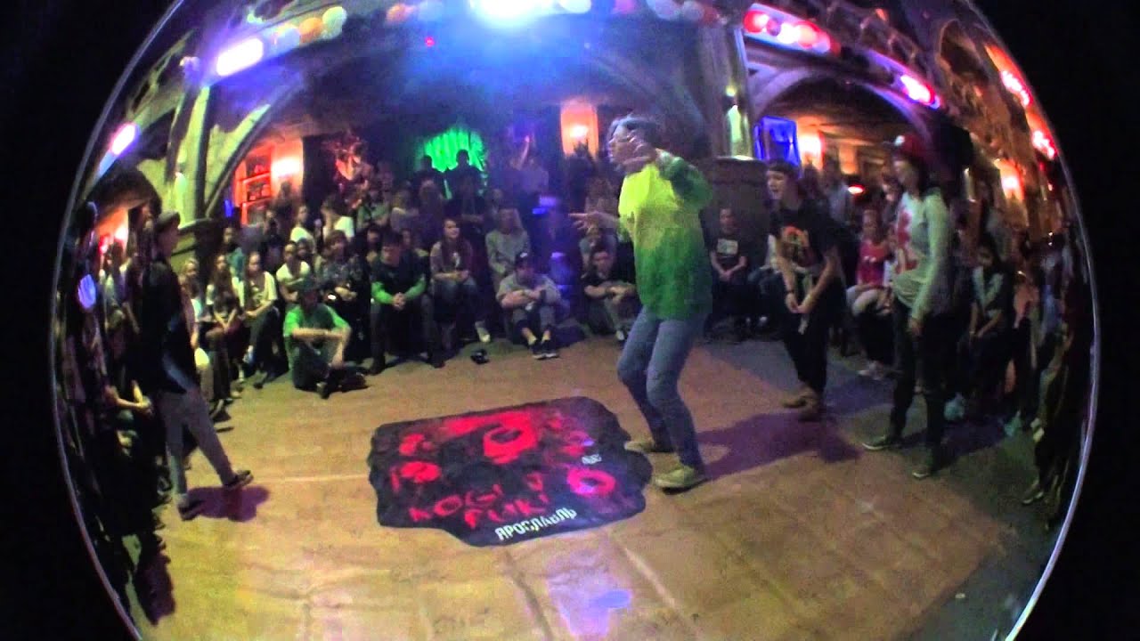 NOGI v RUKI 6 | HipHop Beginnerz 1/8 | Рачкова Настя vs Матвей - YouTube