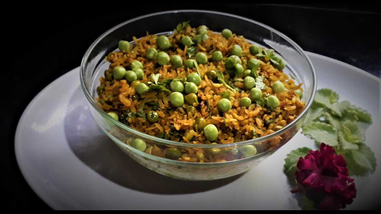 MATAR CHUDA RECIPE // TASTY POHA RECIPE // BY KITCHEN WITH HALIMA - YouTube