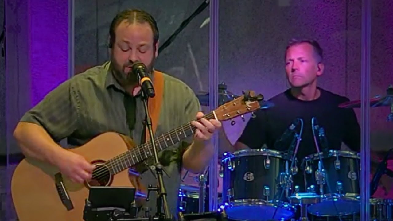 Eric Eidson singing Abandoned - YouTube