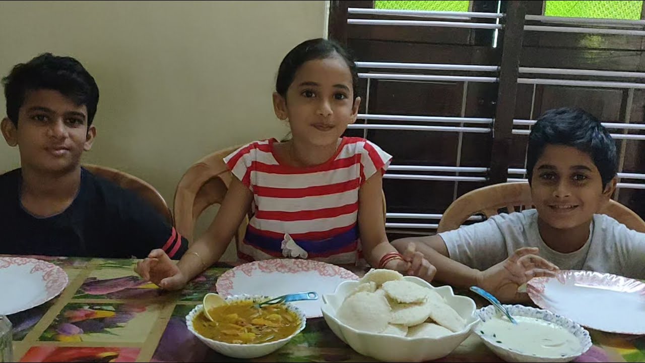 Our First Eating Challenge - YouTube