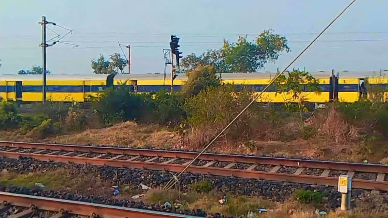 Barddhaman Asansol Journey Vlog by Passenger Train l alex Chandan vlog - YouTube