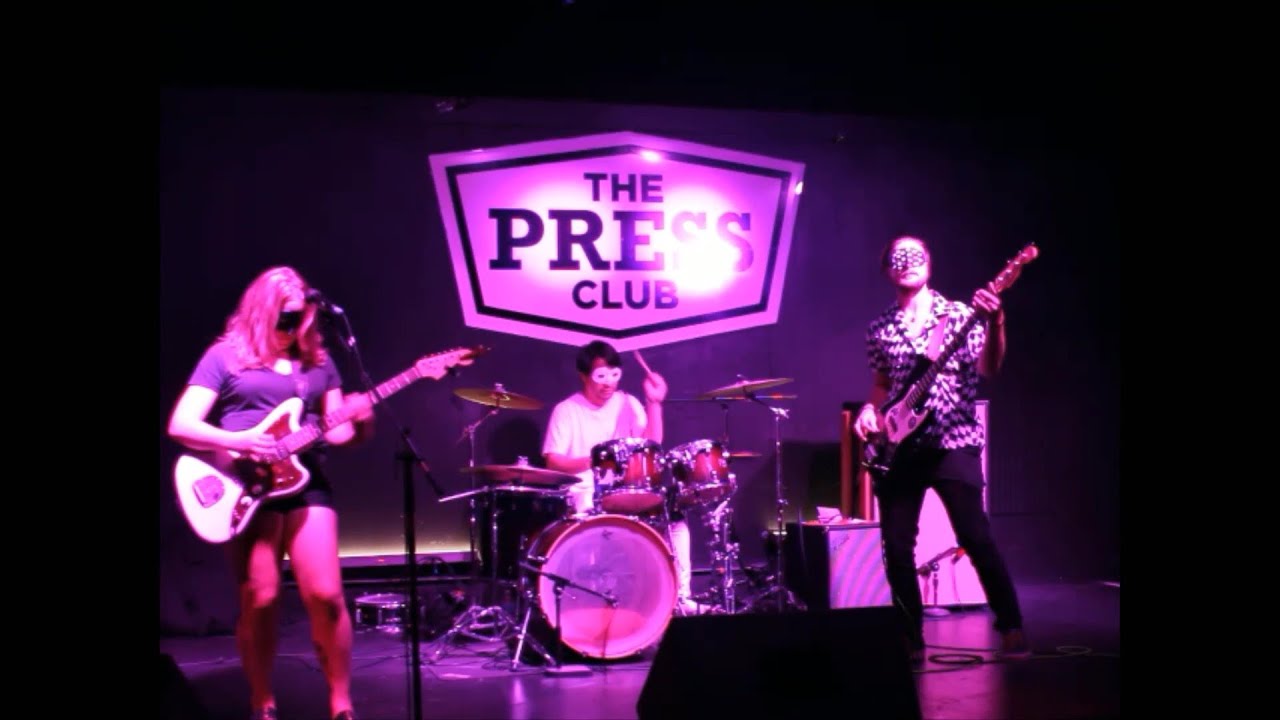 Swan Ronson - Jeff wants to play the drums (Fat dudes Unofficial music ...