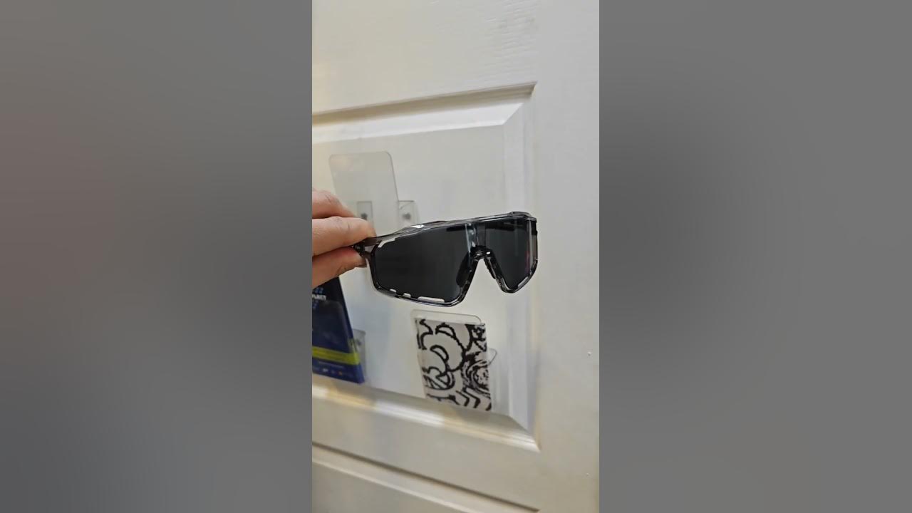 Тест ФОТОХРОМНЫЕ спортивные очки KAPVOE. Реально темнеют? - YouTube