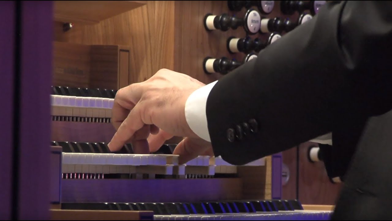 Johann Sebastian Bach Toccata in d, BWV 565 - TARAS BAGINETS - YouTube