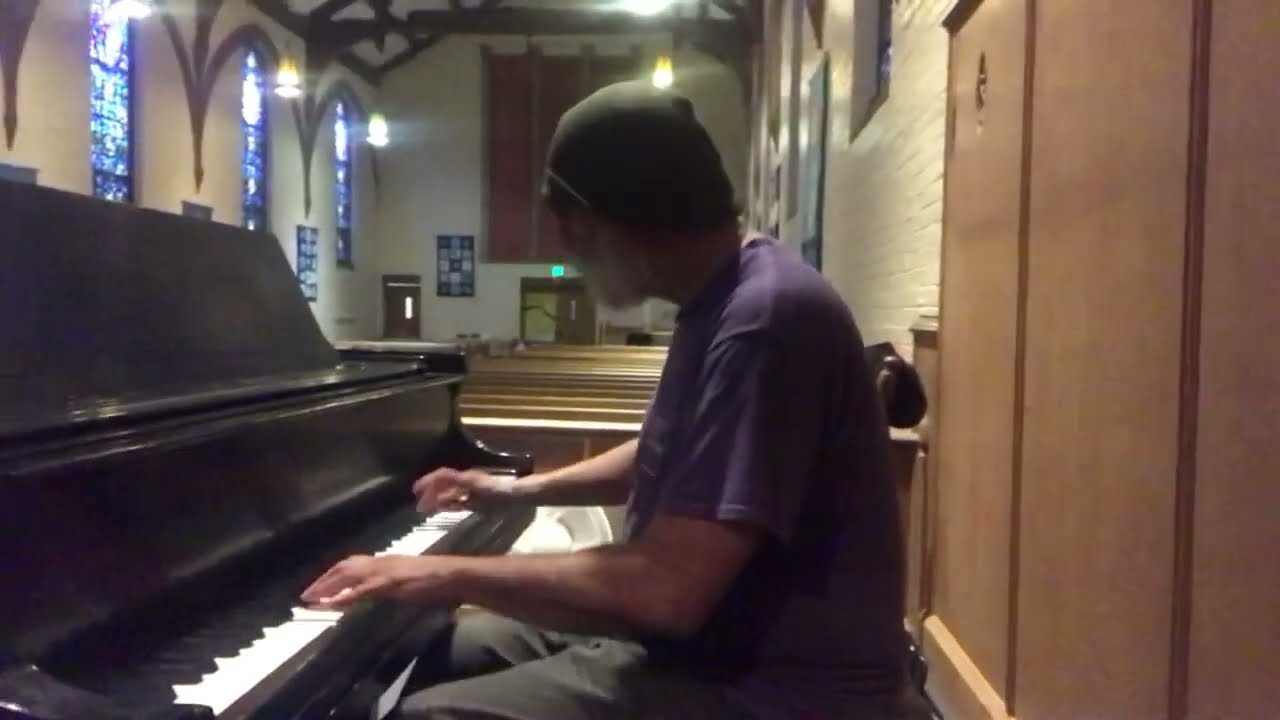 "Monday Monday" -- Andy Pope at the Piano - YouTube