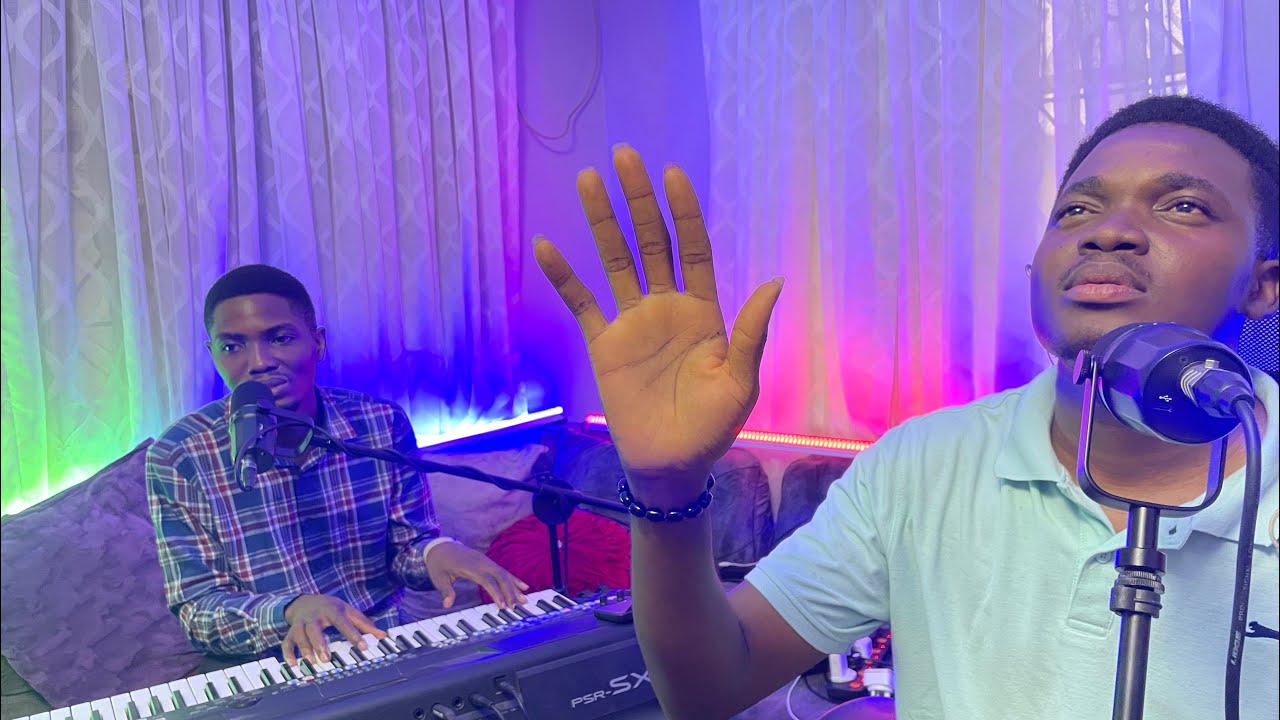 Intense Spontaneous Worship Moment || Easter Version || Pst Joshua ...