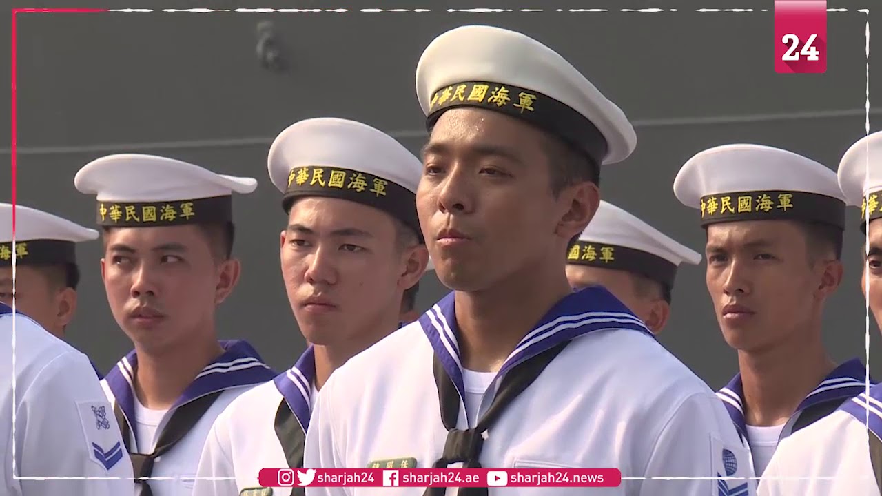 Taiwan navy adds two new warships as China tensions grow - YouTube
