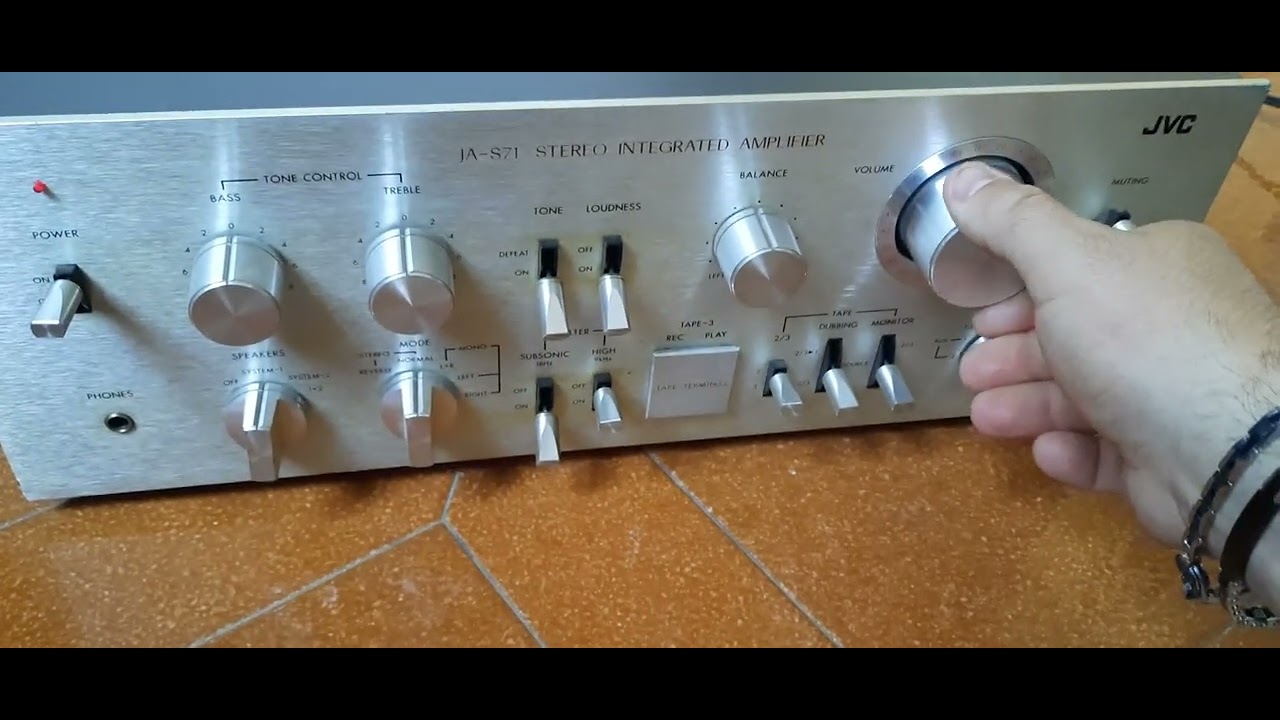 Jvc Ja-s71 - YouTube