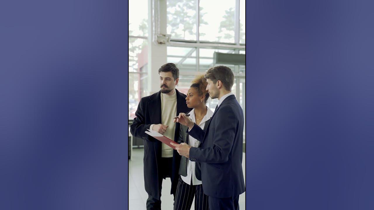 The Power of First Impressions - YouTube