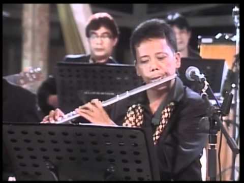Sundari Soekotjo - Bengawan Solo - Keroncong Festival - Solo 9 augustus ...