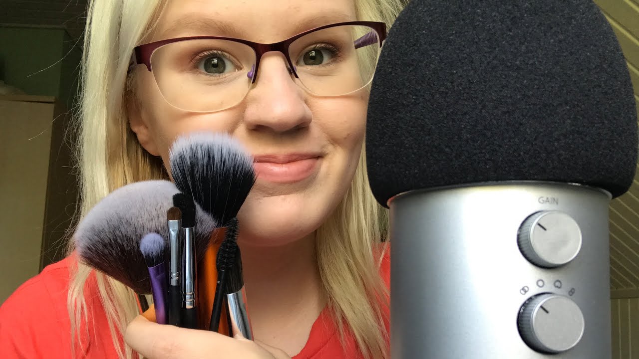 Asmr Slow And Fast Mic Brushing Youtube