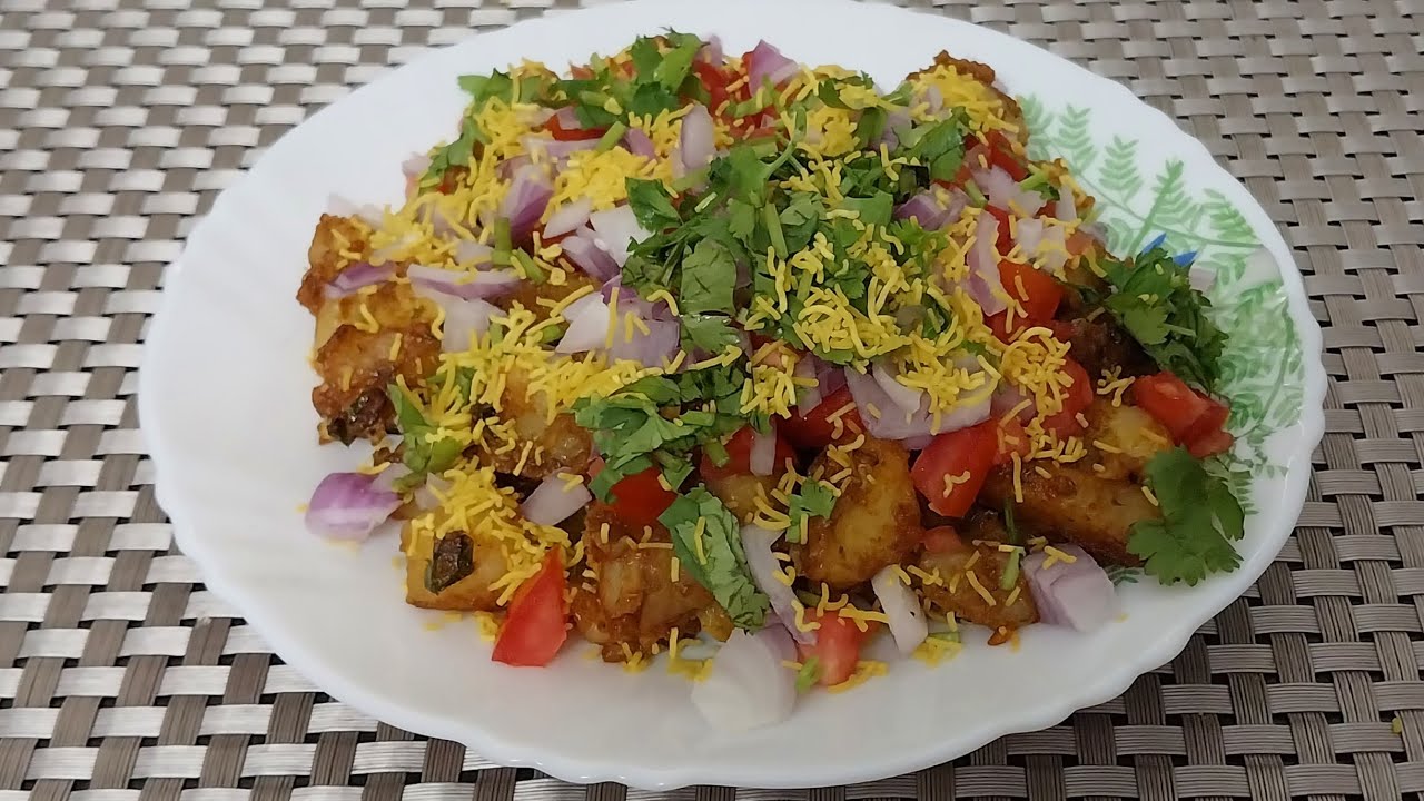 आलू की चटपटी चाट,aalo ki chatpati chat #recipe by Ritakakitchen - YouTube