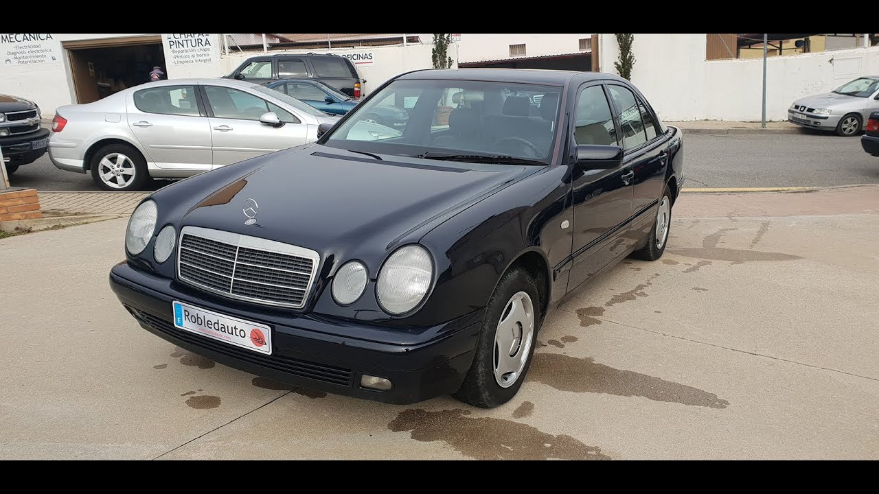 Mercedes E240 Classic - YouTube