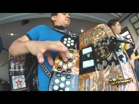 Grupo Imperio - Conozco a una negra \