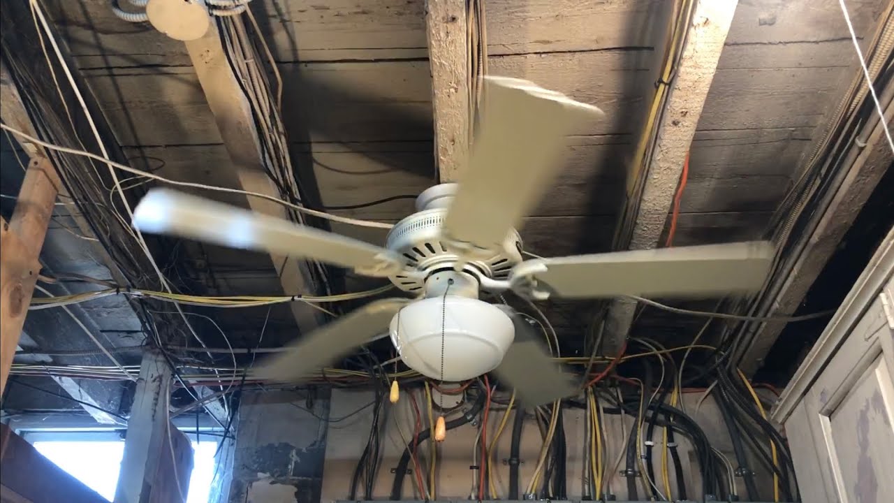 Hunter Leighton Ceiling Fan - YouTube