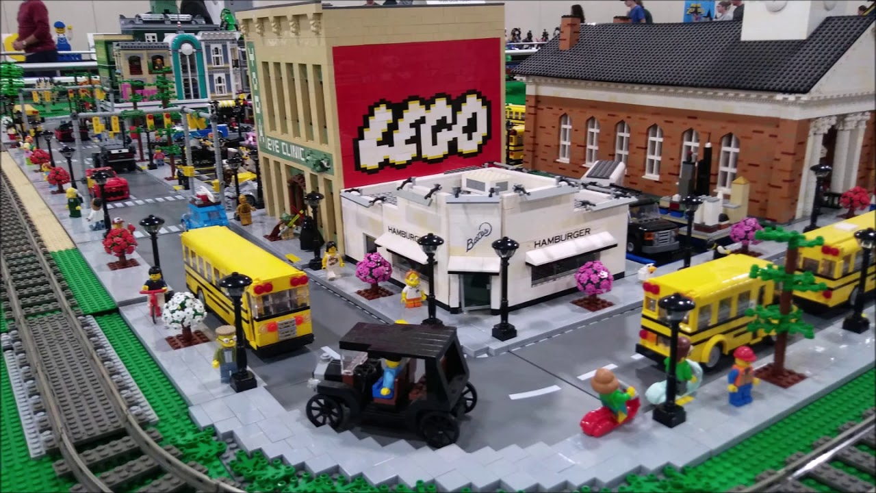 brickworld 2018 - YouTube
