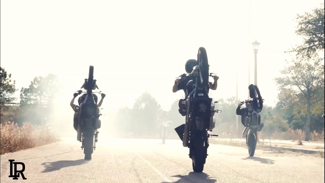 Harley wheelies Dyna Stunts No Crash Bars Local Riding Co - YouTube