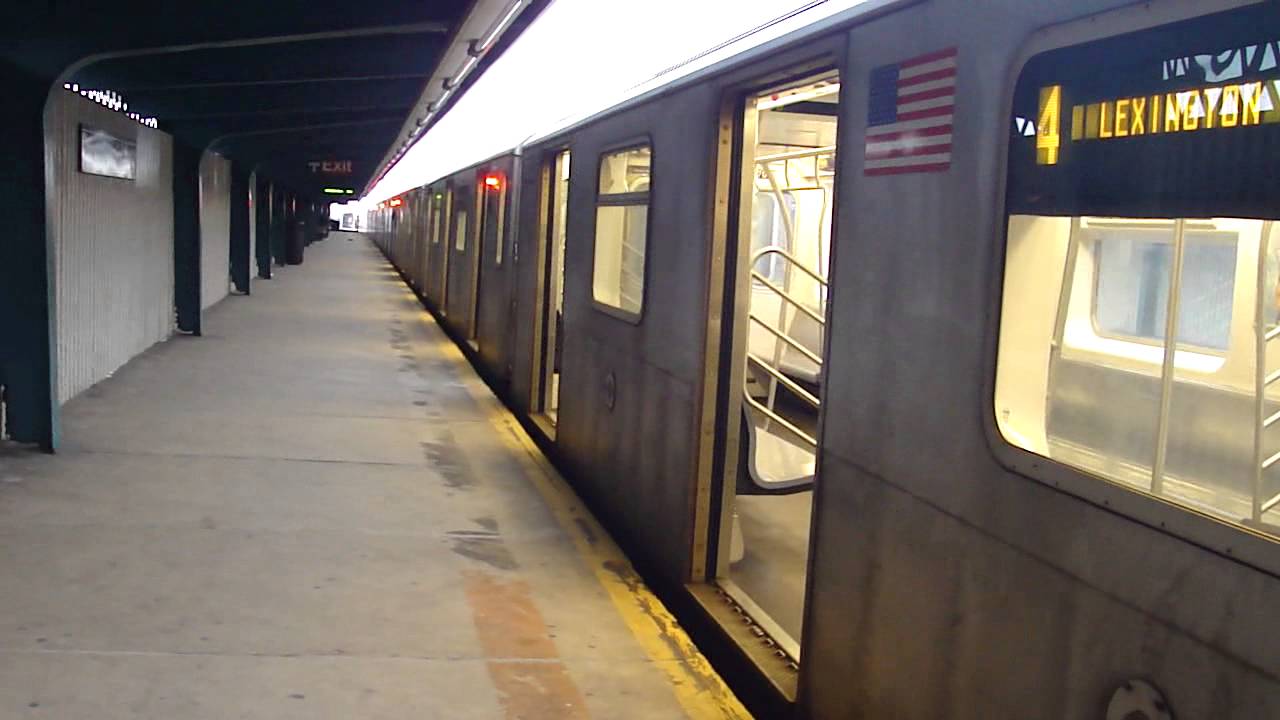 IRT Livonia Ave Line: R142 4 Train at Pennsylvania Ave-Livonia Ave ...