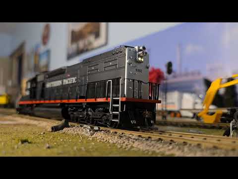New (to me) Locomotive for the Railroad, Southern Pacific SD40-2t - YouTube