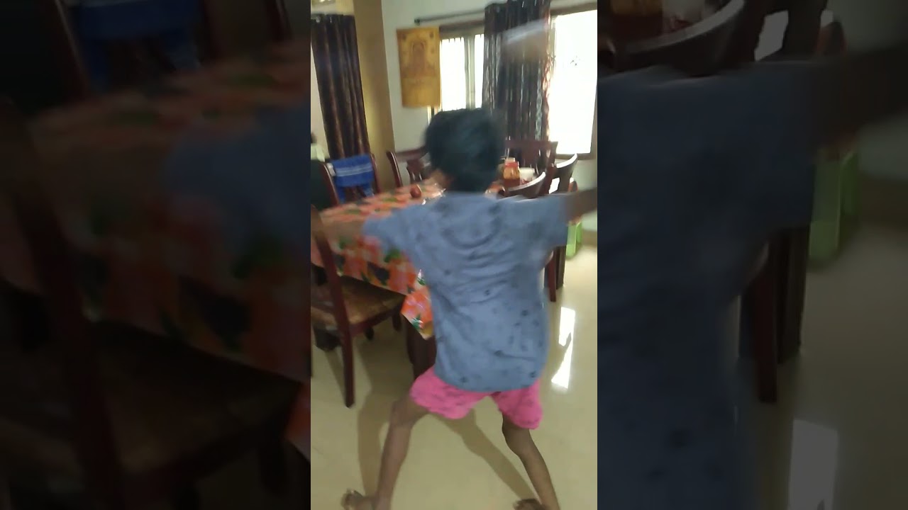 paper fight - YouTube