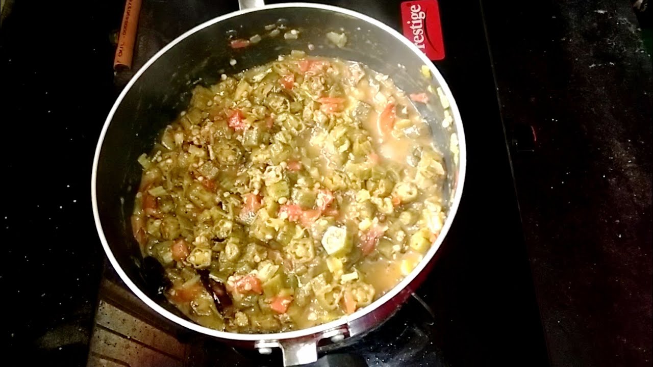 BENDAKAYA TOMATO CURRY | Bendakaya Masala Curry | Bhindi Masala ...