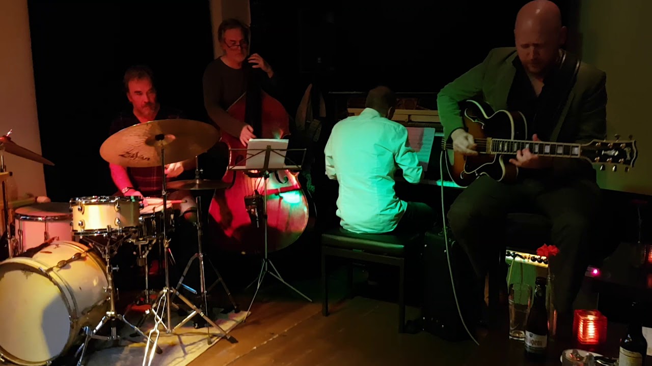 Sunday afternoon at the Pavlov Ruud Breuls/Simon Rigter Quintet ...